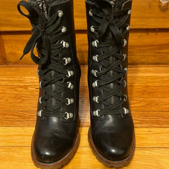 UGG | Shoes | Ugg Fabrice Black Leather Rubber Heeled Lace Up Combat ...